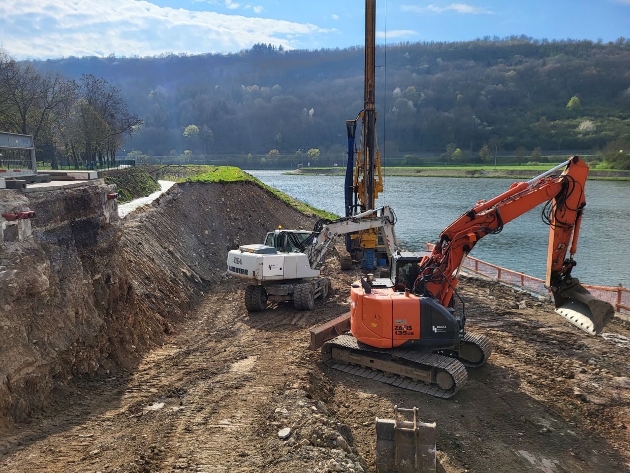 Aire de giration à l’entrée de la darse du Port de Mertert - Projets ...