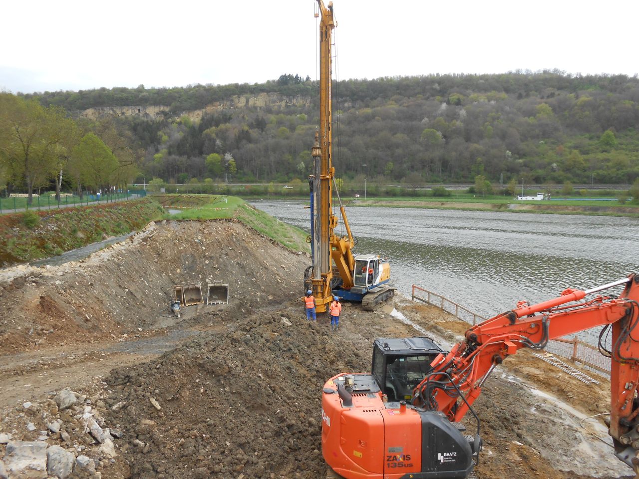 Aire de giration à l’entrée de la darse du Port de Mertert - Projets ...