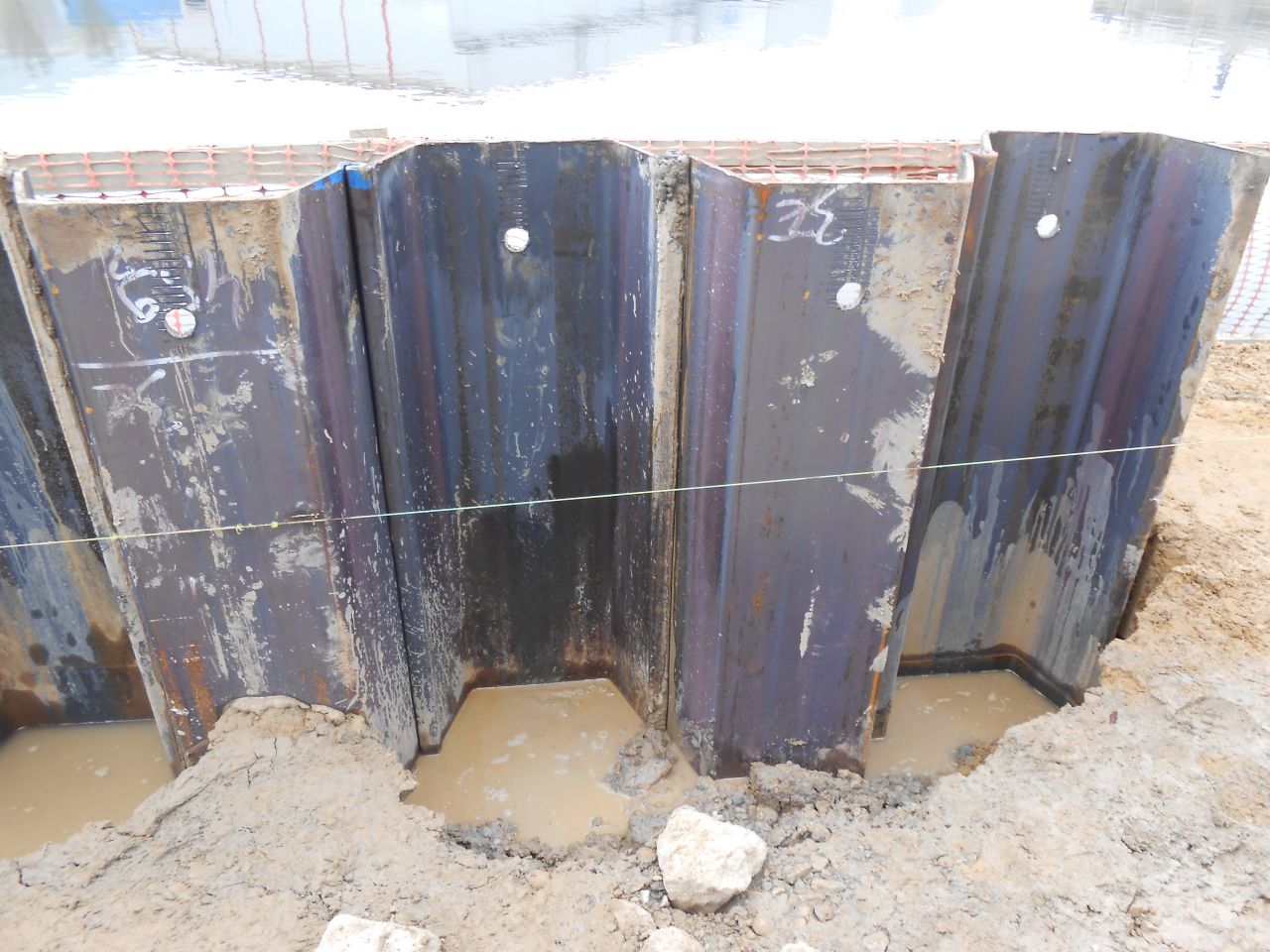 Aire de giration à l’entrée de la darse du Port de Mertert - Projets ...