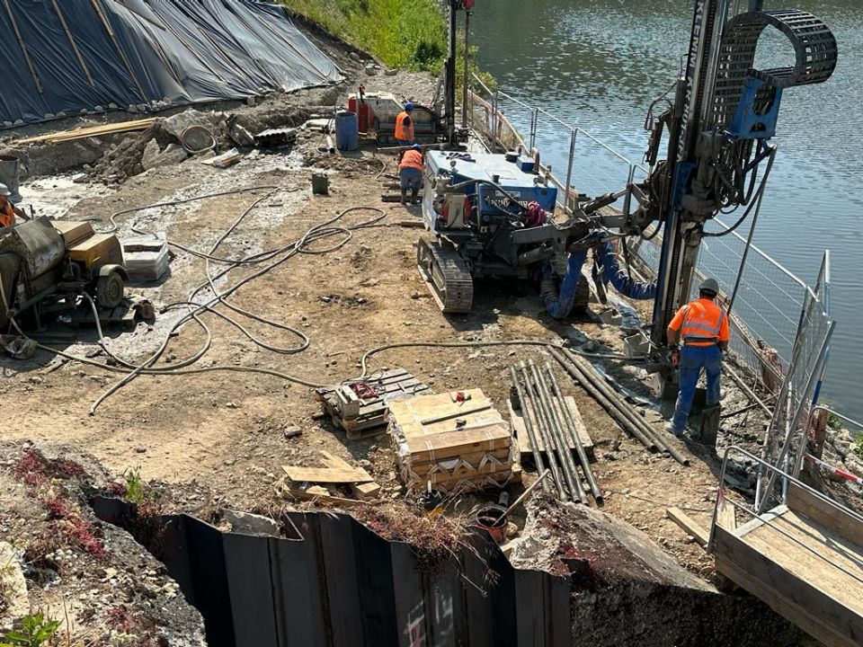 Aire de giration à l’entrée de la darse du Port de Mertert - Projets ...